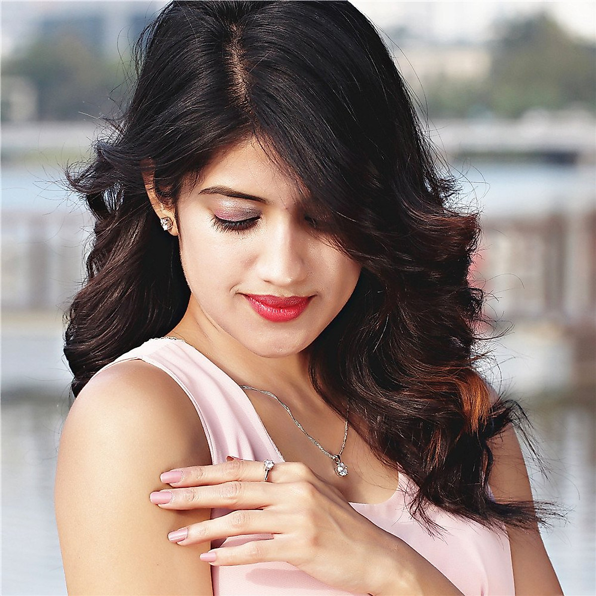 Uloveido Women Halo Setting Tarnish Resistant Engagement Solitaire Ring for Mom Platinum Plated Wedding Band Anniversary Rings (Size 8) J002-FEMALE