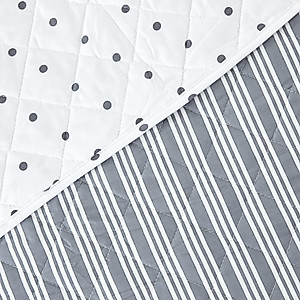 Market & Place 3 Piece Reversible Quilt Set with Shams | All-Season Soft & Lightweight Bedspread with Modern Striped Pattern | Nora Collection (Full/Queen, White/Grey)