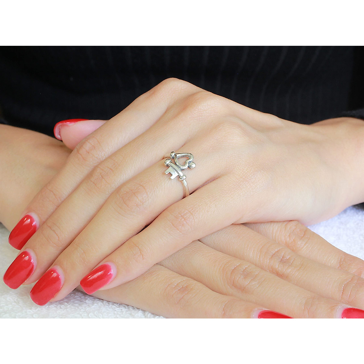 CloseoutWarehouse 925 Sterling Silver Key To My Heart Ring Size 9