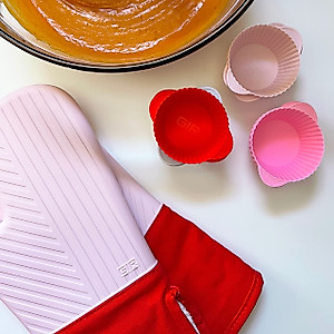 GIR: Get It Right Premium Silicone Oven Mitt - Non-Slip Heat Resistent Kitchen Pot Holder with Soft Terry Quilted Liner - Set of 2, Slate