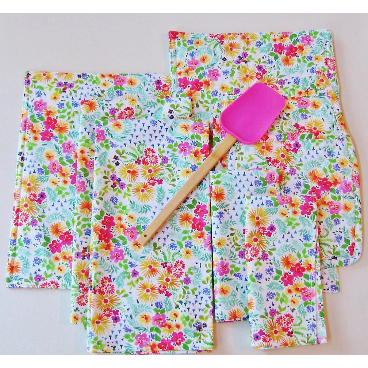Springtime Flowers Tea Towels (Set of 2) 100% Cotton 28" x 18" Made In USA Multi-Colored Floral Print
