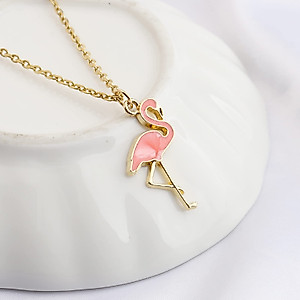 FUSTMW Pink Flamingo Necklace Gifts Flamingo Lover Gifts Flamingo Bird Pendant Necklace Flamingo Jewelry for Women (Gold)