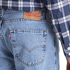 Levi's Men's 505 Regular Fit Jeans (Also Available in Big & Tall), Light Stonewash, 32W x 34L