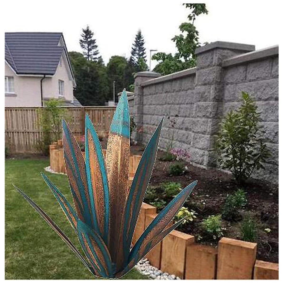 WYT-Fan Rustic Metal Agave Hand Painted Figurines for Patio Rustic Agave Decor DIY Tequila Art Agave Sculpture for Garden Decoration,Blue3,65cm