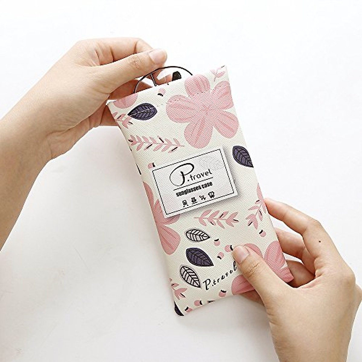 2PCS Portable Eyeglass Pouch Sunglass Goggles Case for Woman with Cleaning Cloth