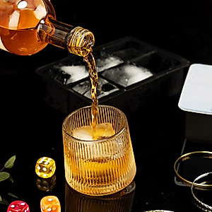 Lounsweer 8 Pcs Large Silicone Ice Cube Tray with Lid 2 Inch Square Big Ice Cube Molds for Cocktails Whiskey 6 Cavity Ice Trays for Freezer Easy Release Ice Cube Maker for Food Wine Juice