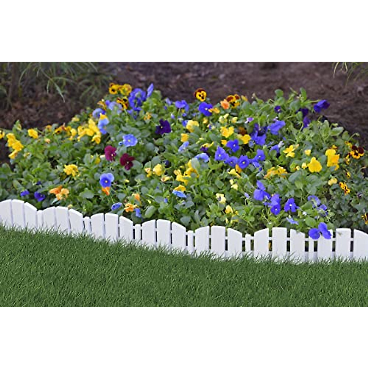 EasyFlex No-Dig Landscape Edging with Anchoring Spikes, 4.5 in. Tall Decorative Adirondack Wood-Look Fence Garden Border, 15 Foot Kit, White (3600WT-15C-6)