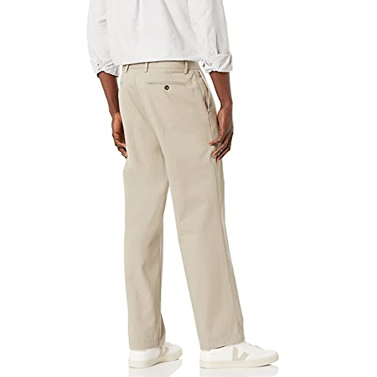 Amazon Essentials Men's Classic-Fit Wrinkle-Resistant Flat-Front Chino Pant (Available in Big & Tall), Khaki Brown, 40W x 32L