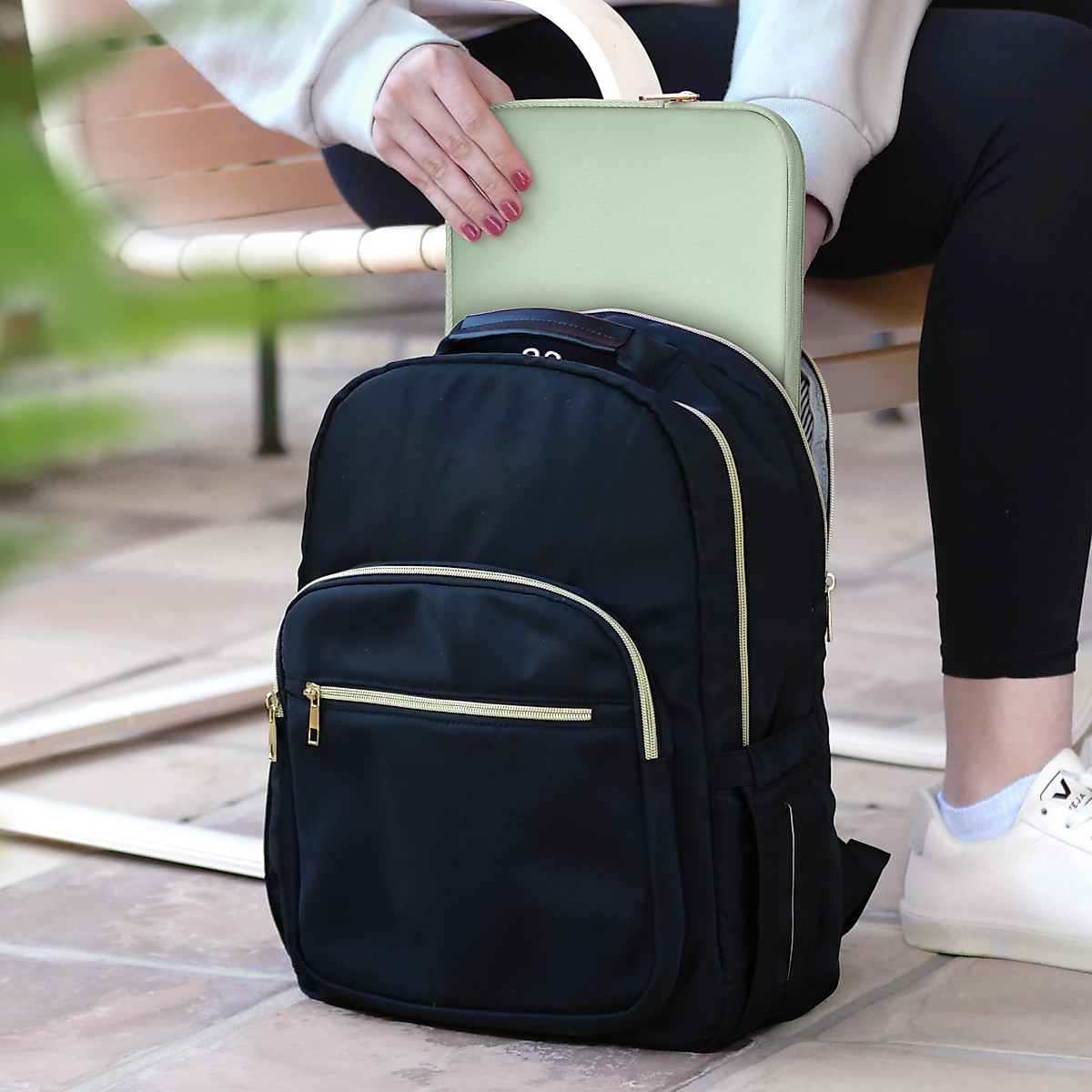 Vandel MacBook Air 13 inch Laptop Sleeve, Fits 13-13.3 inch Laptops: Neoprene MacBook Air & Pro Case, Chromebook, HP Soft Cover | Thin Computer Carrying Bag, Sage Green Mac (M1 & M2) Pouch