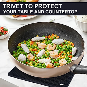 AICMEI Silicone Trivets for Hot Pots and Pans,4 Packs Multipurpose Non Slip Heat Resistant Pot Holder,Heat Resistant Pot Holders Silicone Mats for Kitchen Countertops/Table (Square-Black)