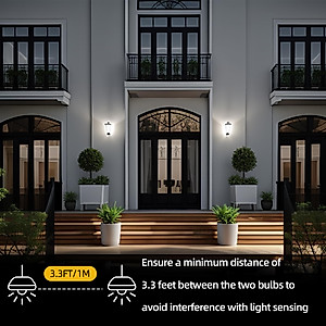 Dusk to Dawn LED Outdoor Light Bulb 100 Watt Equivalent, 13W Automatic On/Off Sensor Light Bulb Daylight 5000K, 1200LM, A19 Dusk to Dawn Light Bulbs for Porch Garage Outdoor Lighting, 4 Pack