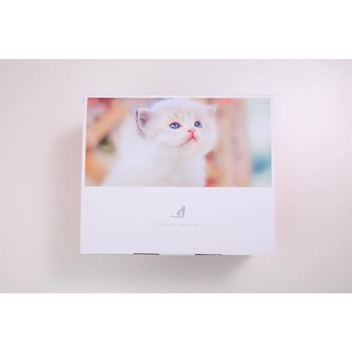 FEELNEEDY Cat Water Fountain Battery Operated, 4L/135 fl oz Pet Water Fountain for Cats and Dog with Motion Sensor, Wireless Ultra Quiet Cat Drinking Fountain with 2 Filters (Black YPD-C004P)