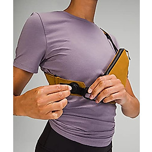 Lululemon Athletica Pop it Off Crossbody (Gold Spice/Black)