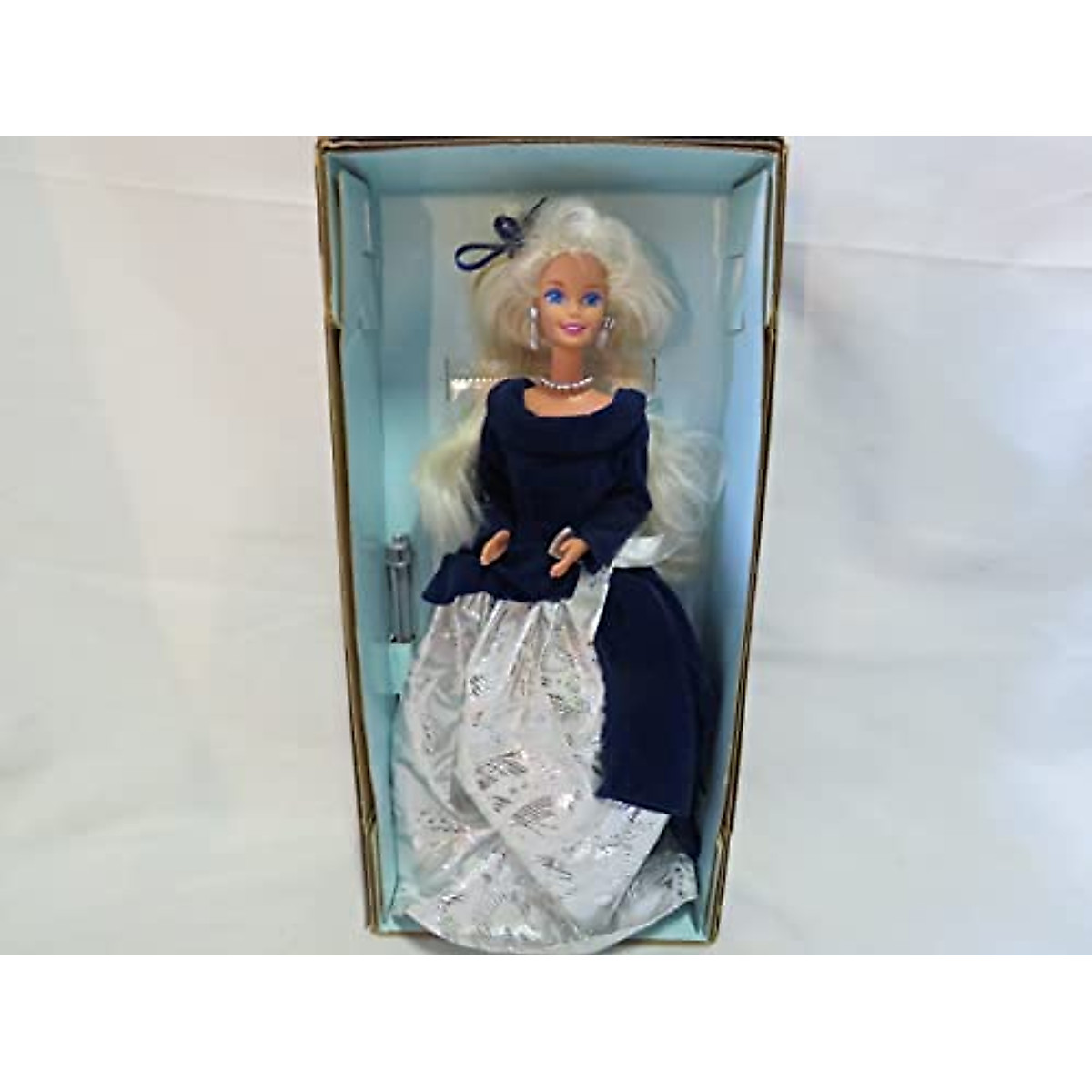 Barbie Special Edition Winter Velvet Doll Caucasian 1st In A Series