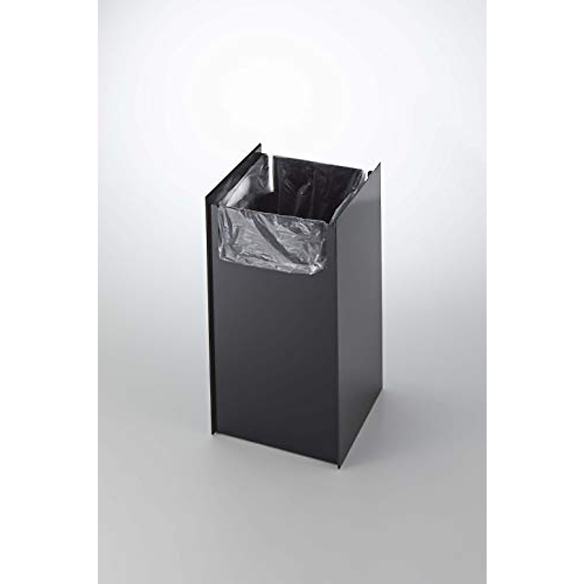 YAMAZAKI home 4493 Trash Can-Modern Garbage Waste Basket with Handle, One Size, Black