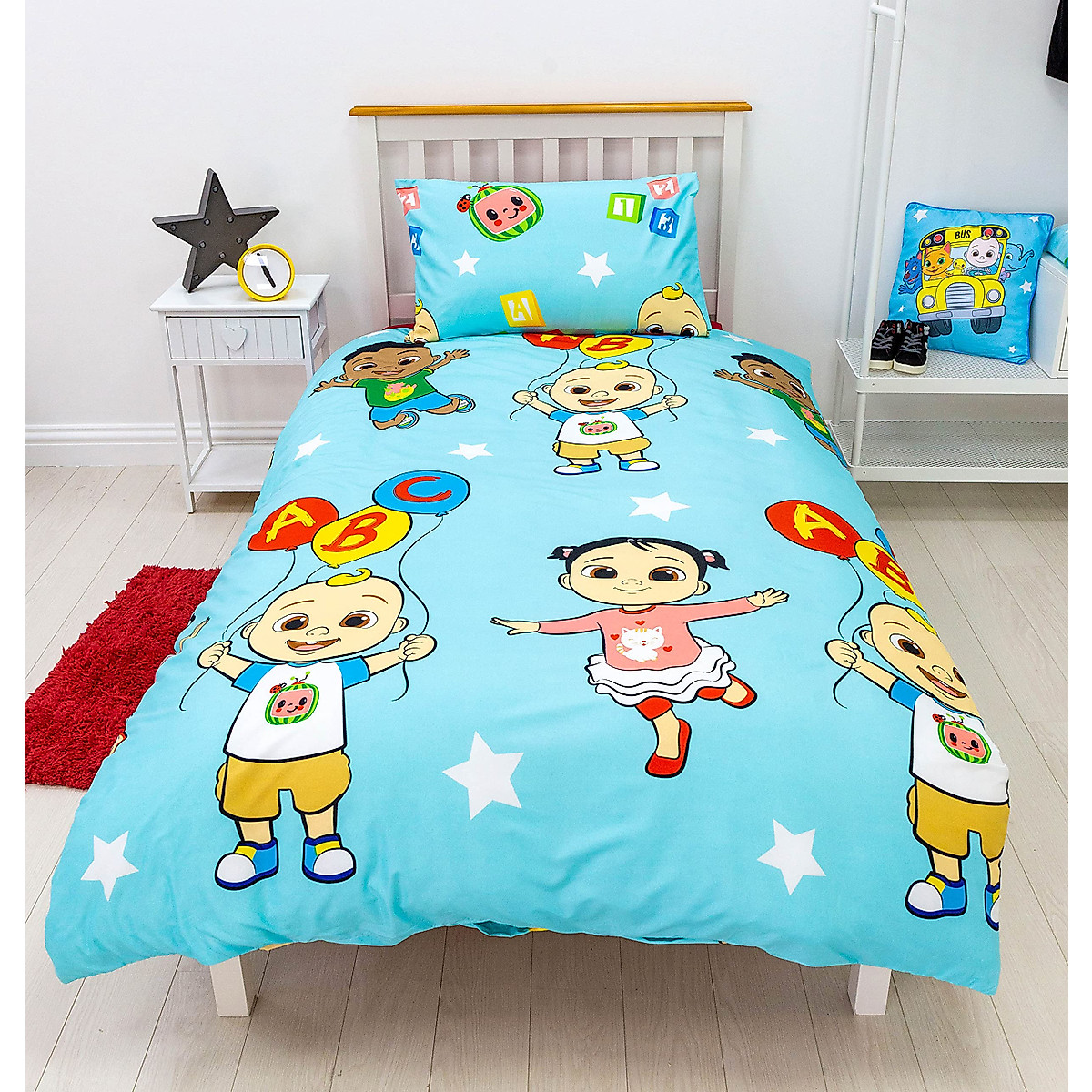 CoComelon Friends Single Duvet Cover and Pillowcase Set