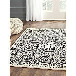 SAFAVIEH Cambridge Collection 2'6" x 8' Black/Ivory CAM123E Handmade Moroccan Premium Wool Runner Rug