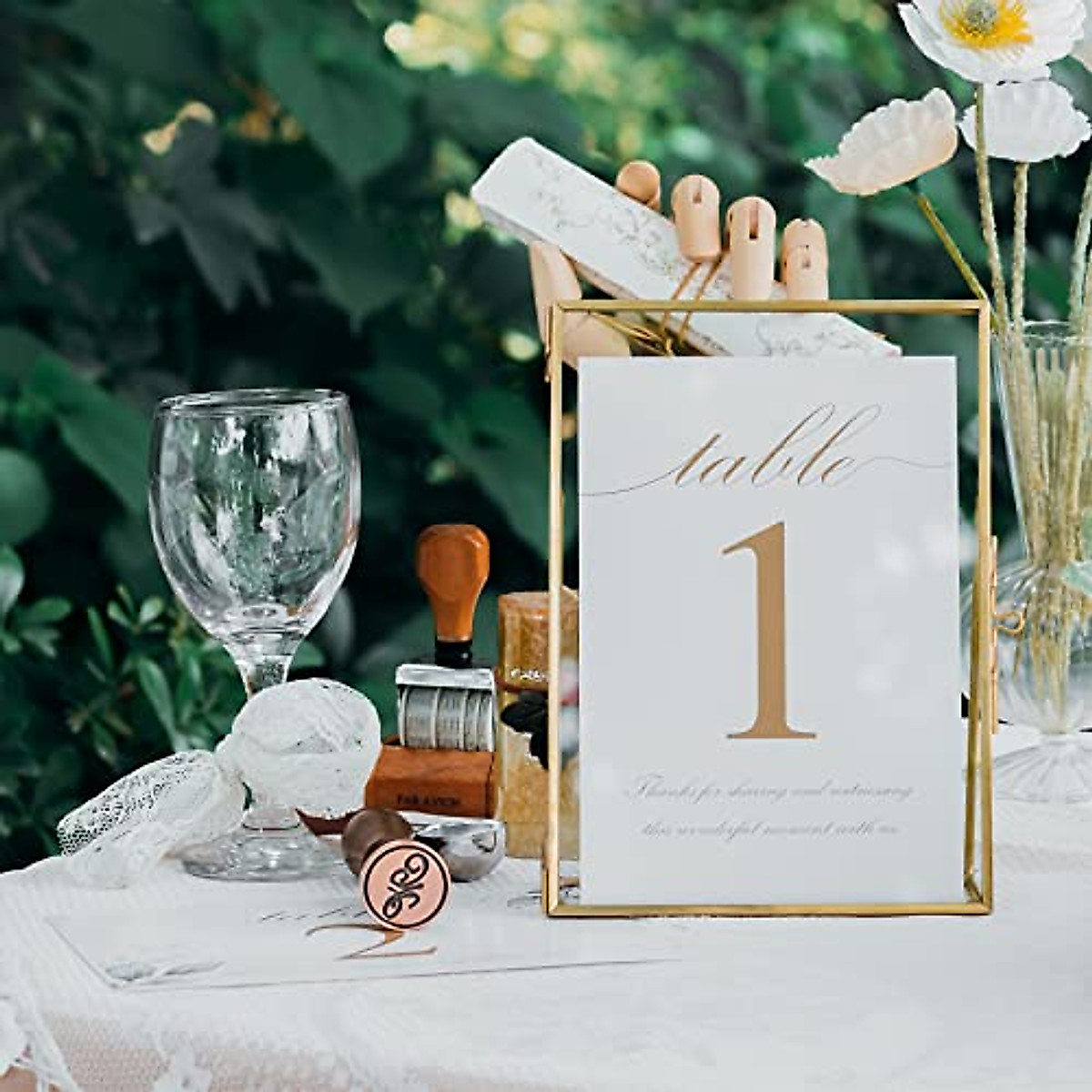 NCYP Glass Table Signs for Wedding - Small 5x7 Inches Place Card Holder - Gold Glass Photo Frame - Rectangle Display Brass Frame for Pressed Dried Flowers, Centerpiece (Glass Frame Only)