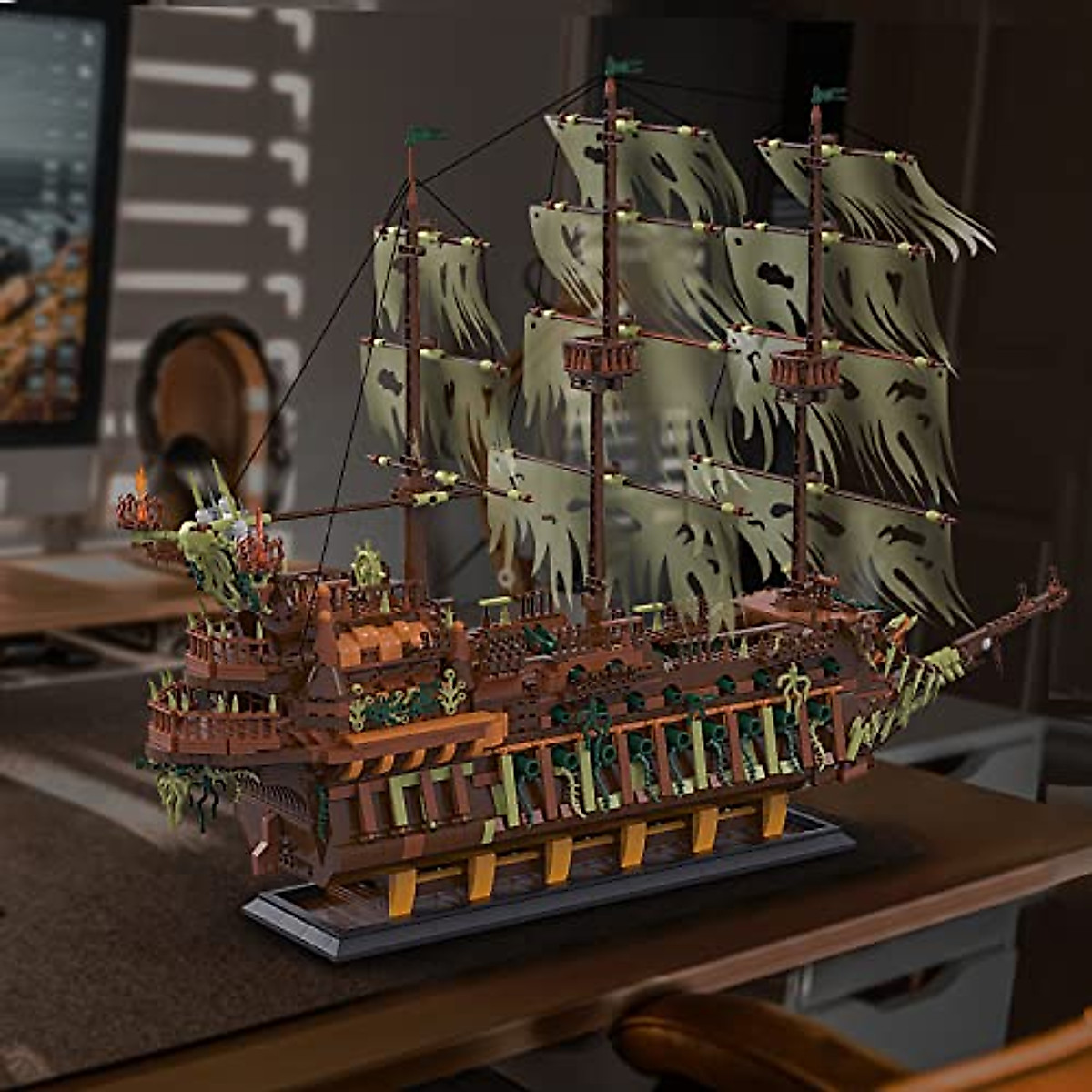 JMBricklayer Pirate Ship Model Building Blocks Kits - Mysterious MOC Model Ship Set, Creative Sailboat Building Sets, Ideal Gifts for Teens Age 14+ Adults who Like Challenging Blocks (3653 Pieces)