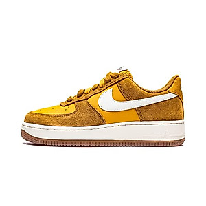 Nike Women's WMNS Air Force 1 '07 Se First Use, Gold Suede/University Gold/Gum, 10.5W