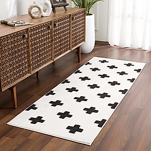 BoutiqueRugs Erath Swiss Cross Shag Area Rug - Black, Off White, Charcoal - 5'3" x 7'3"