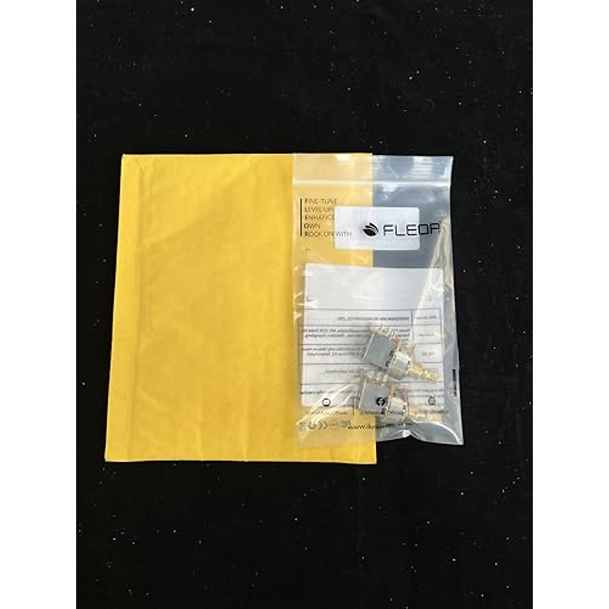 FLEOR 2pcs B500K Push Push Guitar Pots Linear Taper Potentiometers Long Copper Split Shaft