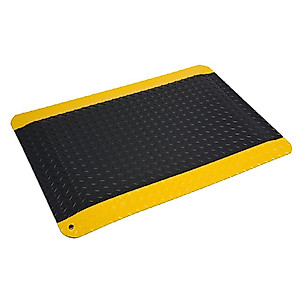 Wearwell UltraSoft Diamond-Plate SpongeCote Mat - Black/Yellow. Anti-Fatigue Workstation Mat. 2' W x 3' L x 15/16" Thickness. Nitricell Sponge. Pre-Beveled Edge. For Industrial Use (414.1516x2x3BYL)