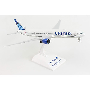 Daron SkyMarks United 777-300ER 1/200 w/Gear SKR1054 2019 Blue Livery, White