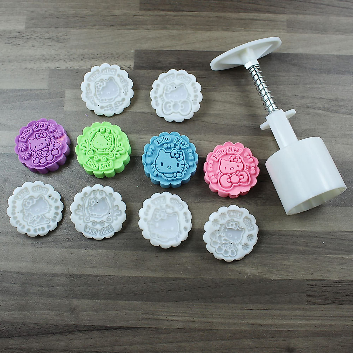 Hello kitty Cake mold, 2.2" DIY Hand Press Cookie Stamps Pastry Tool,Mid-Autumn Festival Moon Cake Mould Pressure Baking Mold