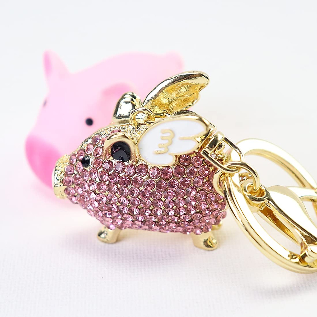 Sviiok Nansheng Pig Keychain,Cute Keychain Accessories for Women,Pink Flying Pig Gift for Pig Lovers,Crystals Key Decoration for Girls,2x6