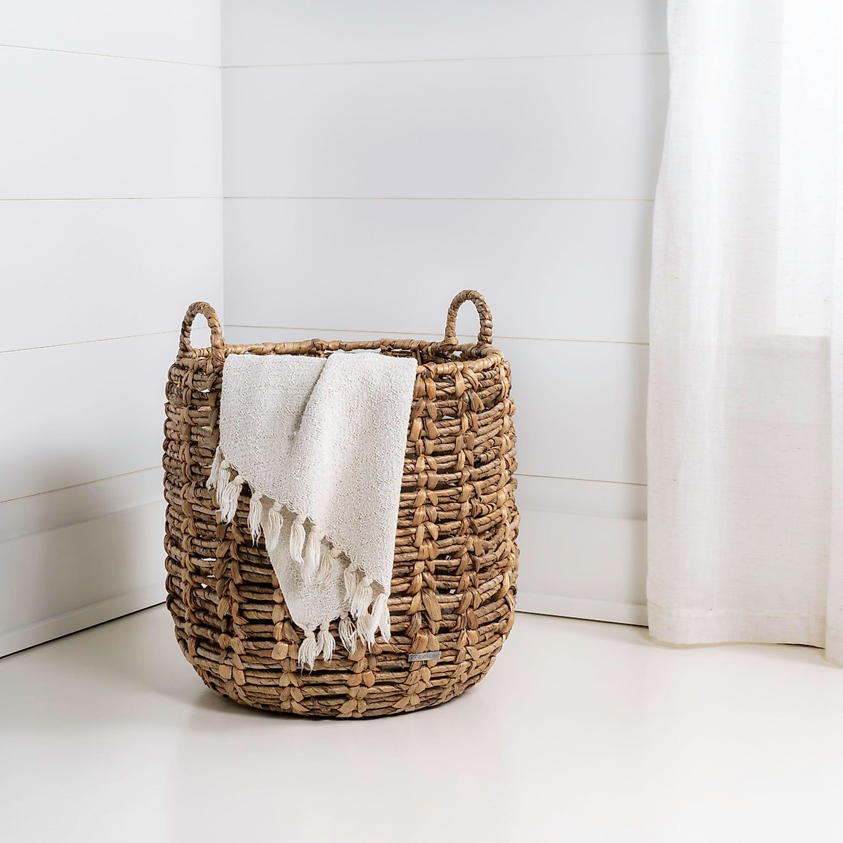 happimess BSK1003A Laurel Bohemian Hand-Woven Abaca Basket with Handles for Storage and Decoration in Bedroom, Living Room, Laundry Room, Entryway, Natural