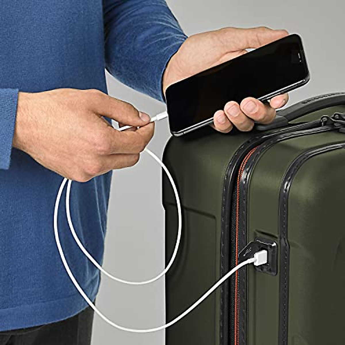 Briggs & Riley Torq Hardside Carry On Luggage with Spinner Wheels 22 inch. USB Charging Port, TSA-Friendly Locks, Easy Access Hinged Front Pocket, Green