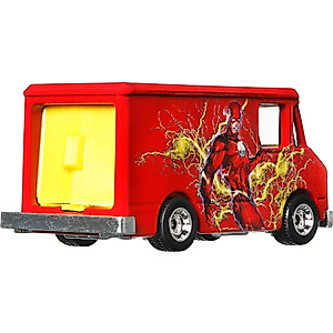 Hot Wheels Combat Medic 1:64 Scale Vehicle for Kids Aged 3 Years Old & Up & Collectors of Classic Toy Cars, Featuring New Castings & Themes