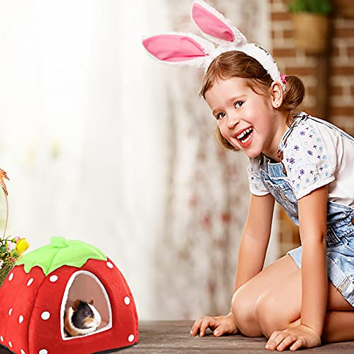 Mygeromon Guinea Pig Bed Rabbit Hideout Warm Fleece Cuddle Cup Washable Winter Sleeping House for Small Pet/Ferret/Chinchilla/Bunny (Strawberry Style)