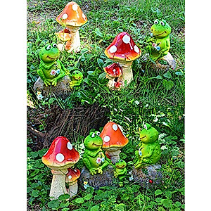9 Inch Three-Headed Mushroom Garden Statue Perfect for Decoration for Garden, Outdoor, Patio (Red)