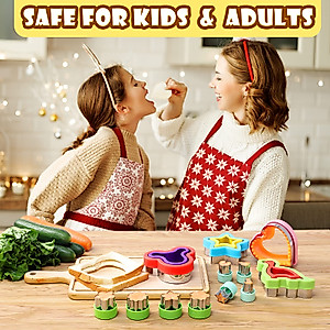 Elfkitwang Sandwich Cutter and Sealer Set,Dinosaur&Heart&Star Sandwich Bread Cookie Cutters -Child Food Grade Vegetable Cookie Mould.(12Pcs)