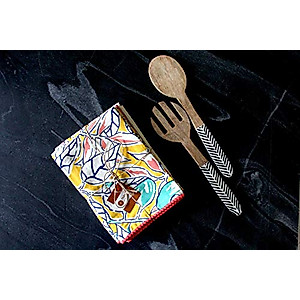 TARAN LIVING Dish Towels for Kitchen - 18x28 Inch, Printed Floral Yellow Tea Towels for Bar, Restaurant and Dishcloths - Pack of 4