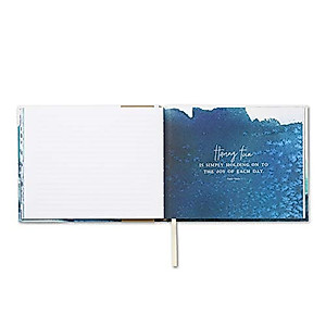 Swept Away ― An All-Occasion Coastal Guest Book for a Graduation Party, Retirement Celebration, Milestone Anniversary Reception and Vacation Home ― A Keepsake for Life's Special Events