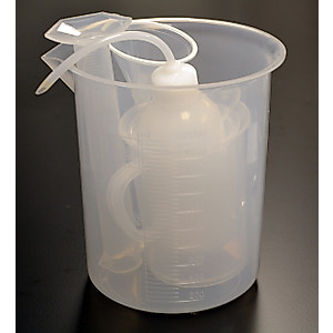 Laboratory Plastic Bath Kit for Future Scientists - Measure, Squirt, and Pour (Beakers, Wash Bottle, Cylinder, Funnel)