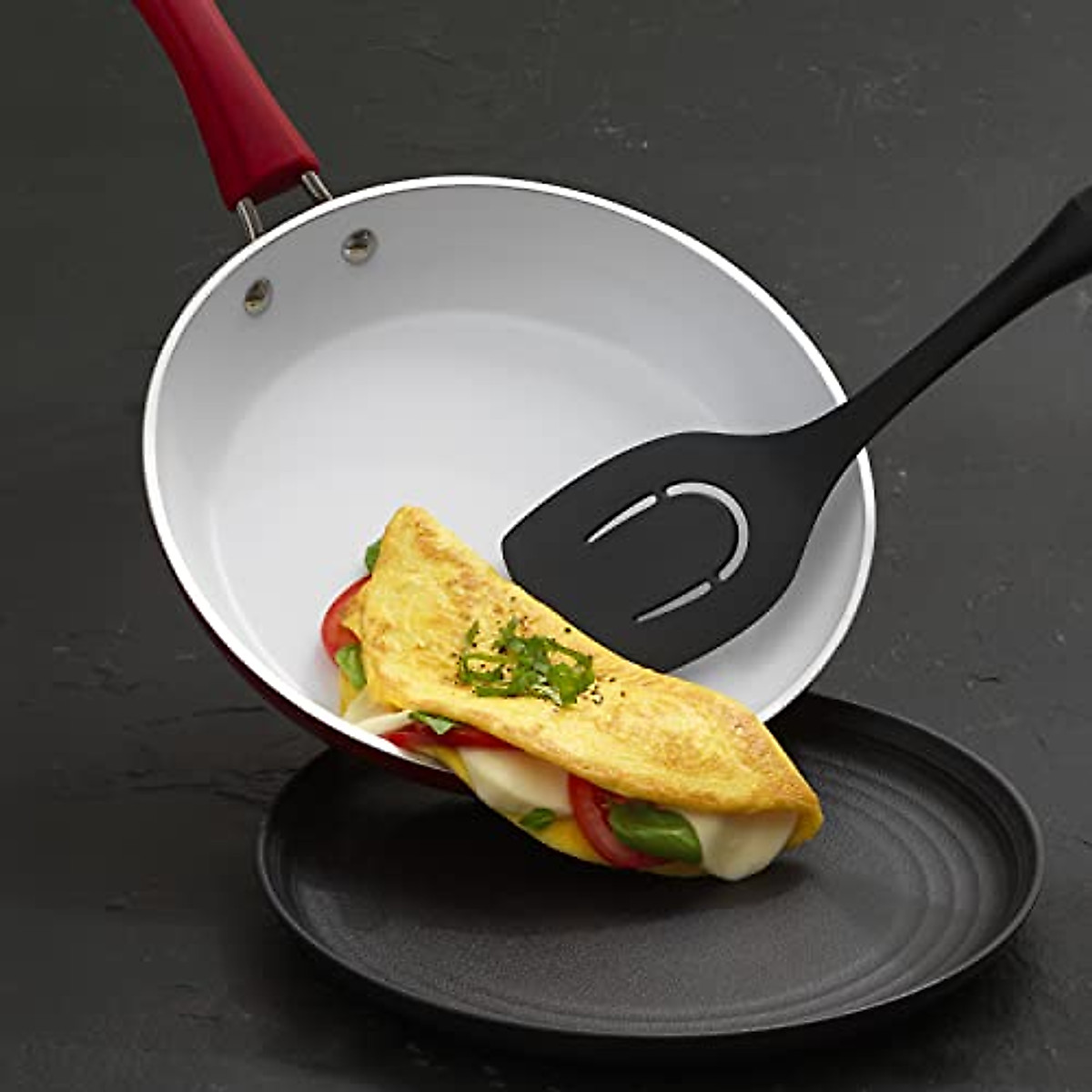 Bialetti Aeternum Ceramic Nonstick Cookware Set, 10 Piece Cookware Set, Red/White