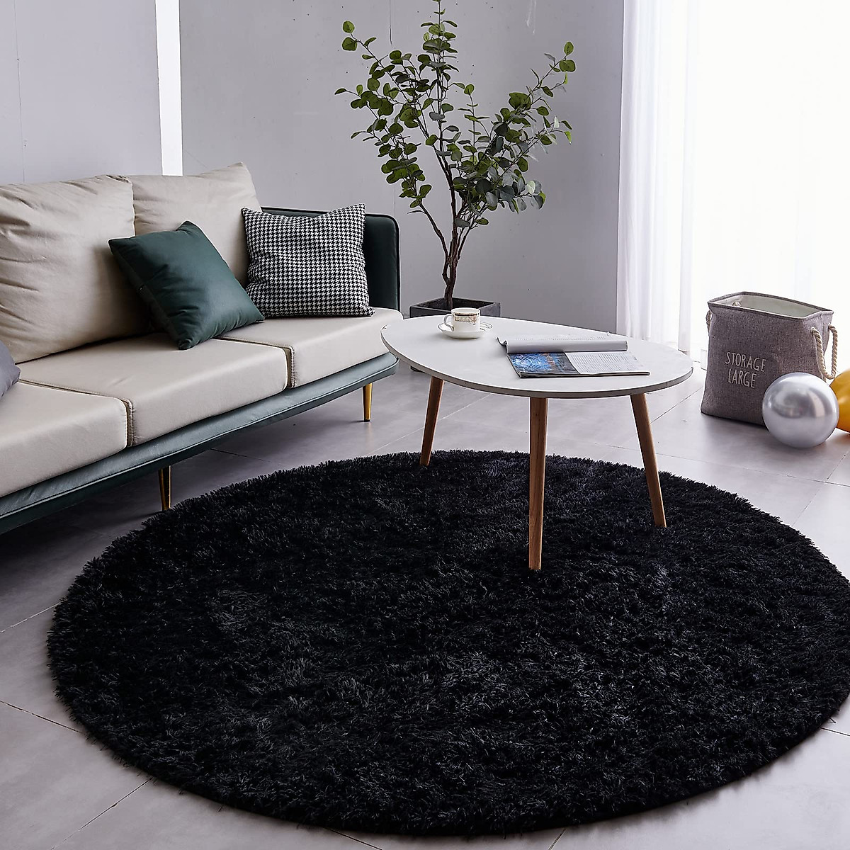 FJZFING Black Round Rug Ultra-Soft Plush Modern 5x5 Circle Area Rug for Kid's Bedroom, Fluffy Shag Circular Rug for Nursery Room, Non-Slip Home Decor Cute Black Carpet for Teen's Room