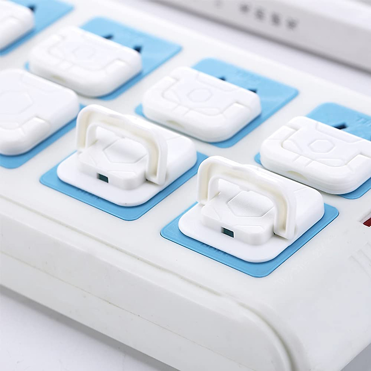 20PackWhite Outlet Covers with Hidden Pull Handle Baby Proofing Plug Covers 2-Prong and 3-Prong Electrical Outlet Cap, Safety Power Outlet Plug Covers,Protectors Kid Proof Outlet Cap