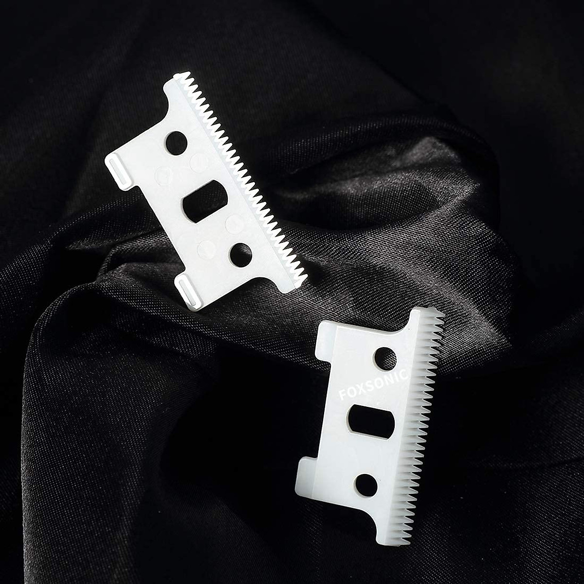 FOXSONIC 2pcs Replacement Ceramic Blade for 04521 t outliner Hair Trimmer andis Gtx GTO T-Outliner Trimmer Ceramic movable blade Replacement T Blade (WHITE)