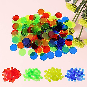 Toyvian Transparent Colorful Clear Bingo Counting Chip Plastic Markers, Plastic Bingo Chips, Transparent Color Mixture Counting Chips, for Carnival Bingo Games, Bingo Hall 200 Pieces (Random Color)