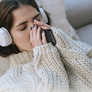 Kipcush White Noise Bluetooth Transmitter, with 20 High Fidelity Soundtracks, Portable White Noise Machine for Apple Earphones only, Long Life Rechargeable Battery, Apple Earphone Accessories