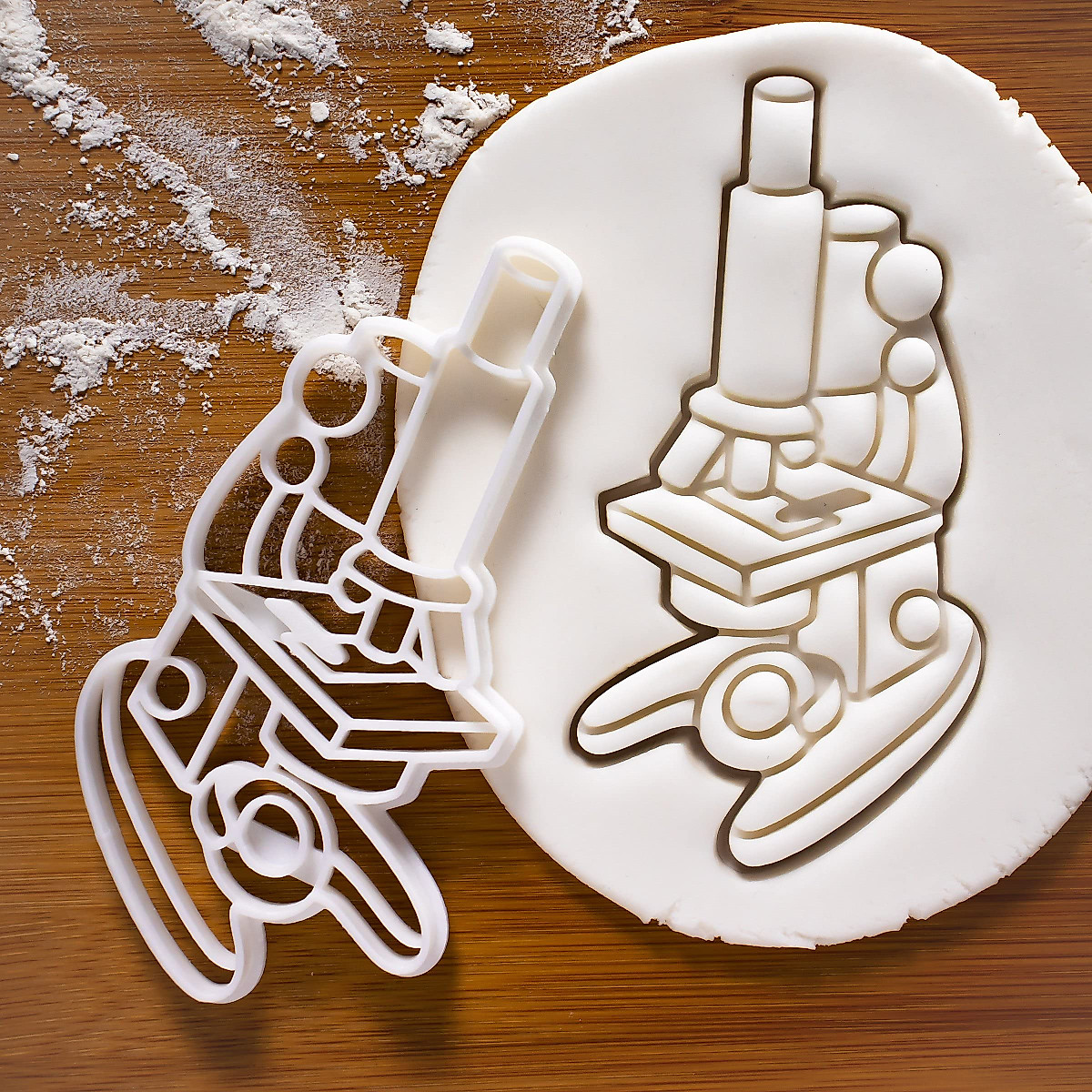 Set of 4 Laboratory Equipment cookie cutters (Designs: Beaker, Microscope, Test Tube, and Conical Flask), 4 pieces - Bakerlogy