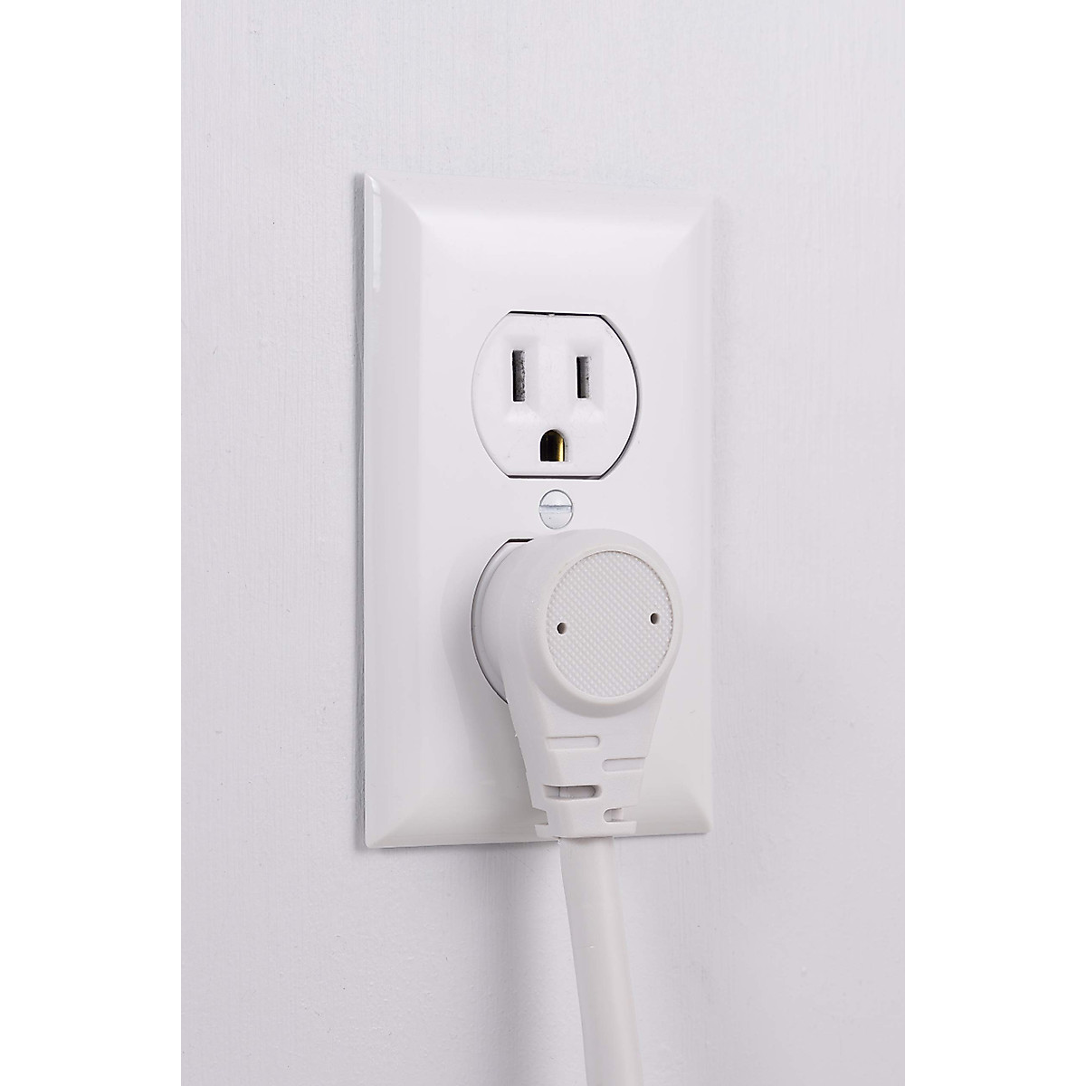 GE Surge Protector Bundle with 4 Outlets, 2 USB Ports, 10ft Cord and 6 Outlets