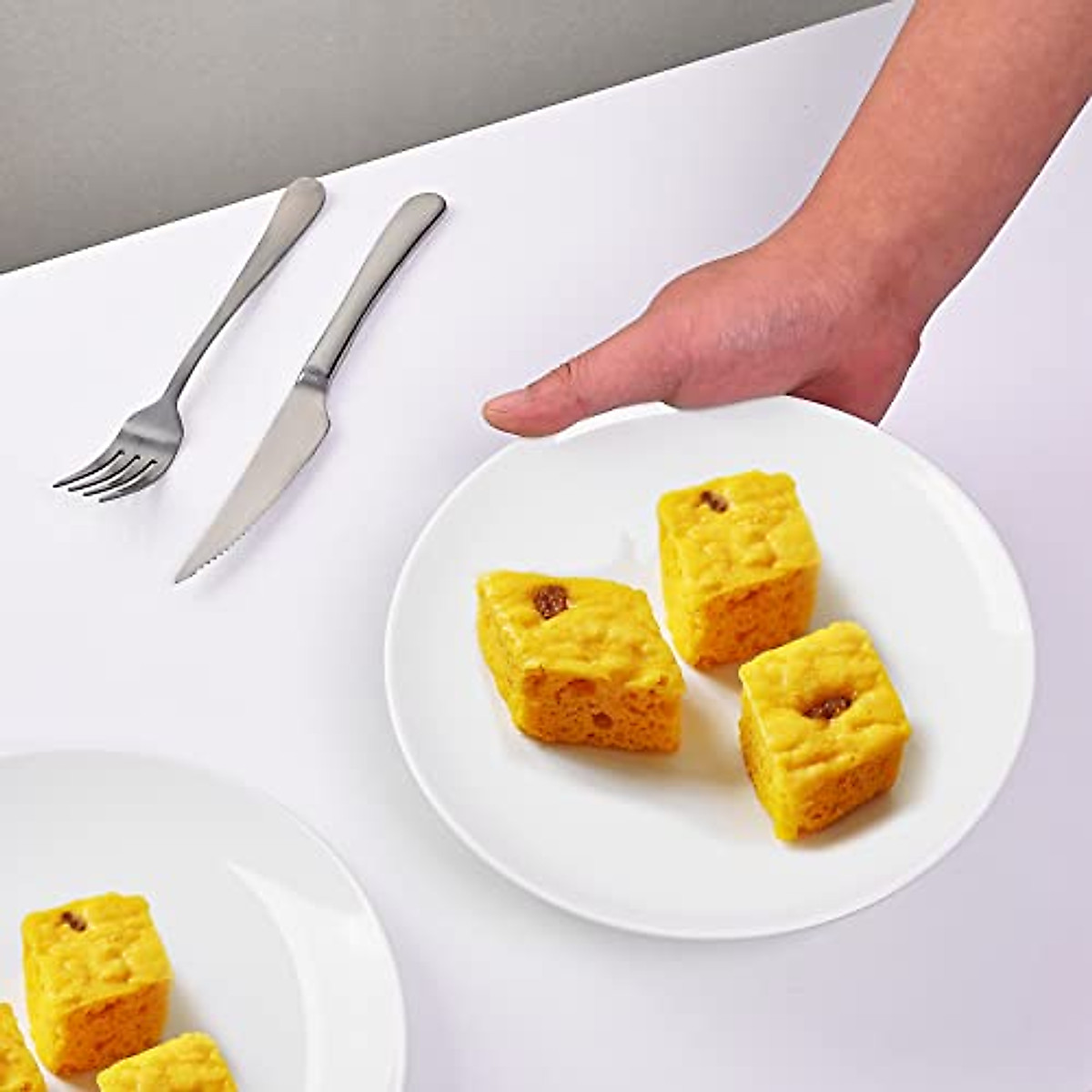 iboodi Cream White Porcelain Dessert Plates for Restaurant and Kitchen Set of 6 (6.5 Inches)