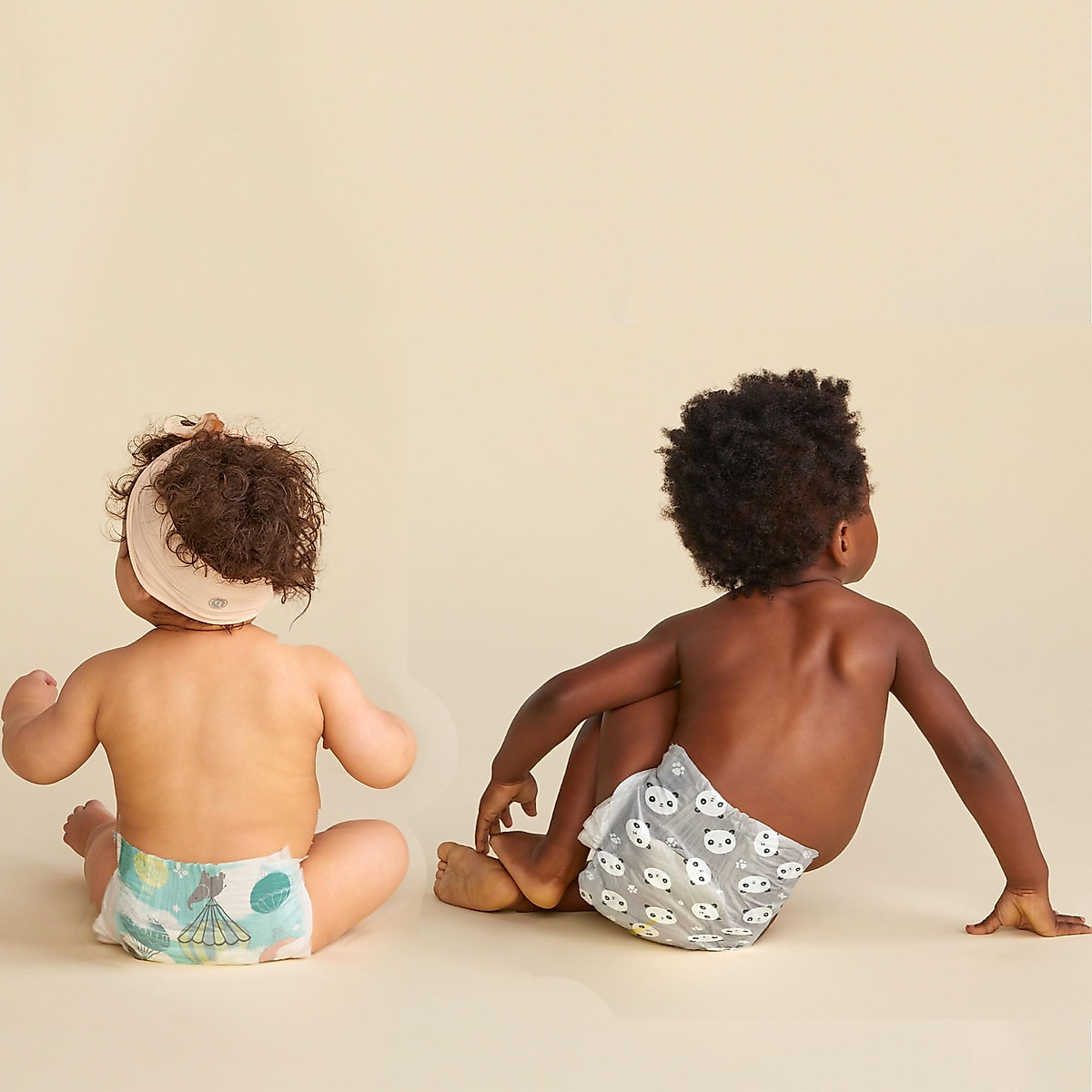 The Honest Company Clean Conscious Diapers for Sensitive Skin | Hypoallergenic, Fragrance Free | Gender Neutral Prints | Club Box, Size Newborn, 72 Count