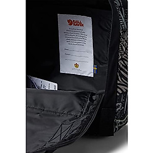 Fjällräven Kånken Art Mini Darkwoods One Size